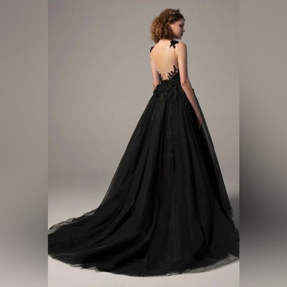Cocomelody | Dresses | Cocomelody Gracie A Line Court Train Tulle Black ...